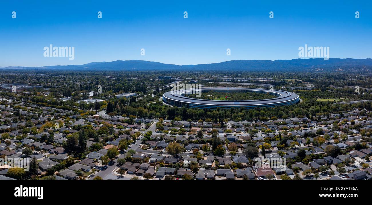 Apple park cupertino aerial hi-res stock photography and images - Alamy