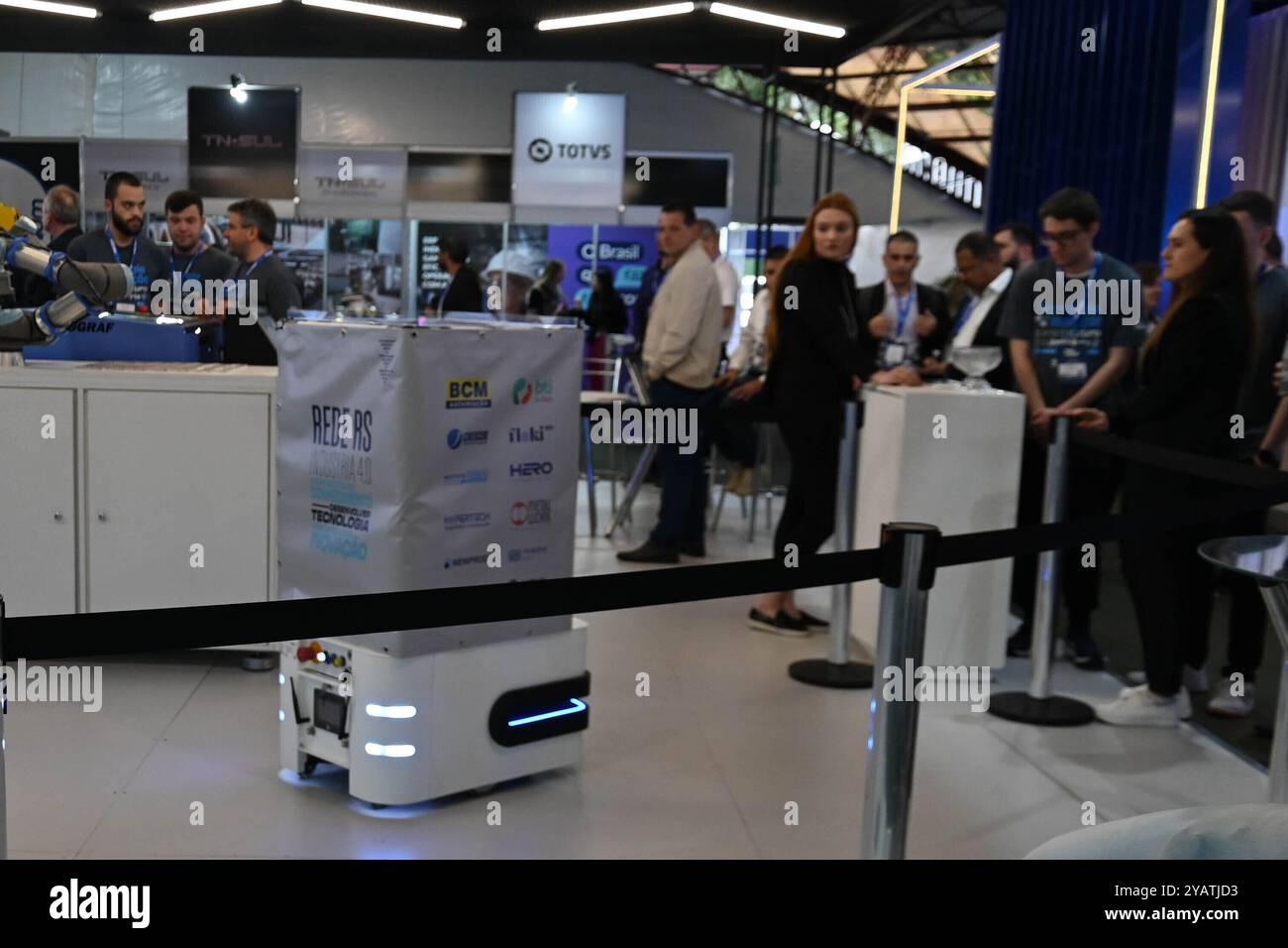 CAXIAS DO SUL, RS - 15.10.2024: MERCOPAR 2024 CAXIAS DO SUL - Images of autonomous equipment in ...