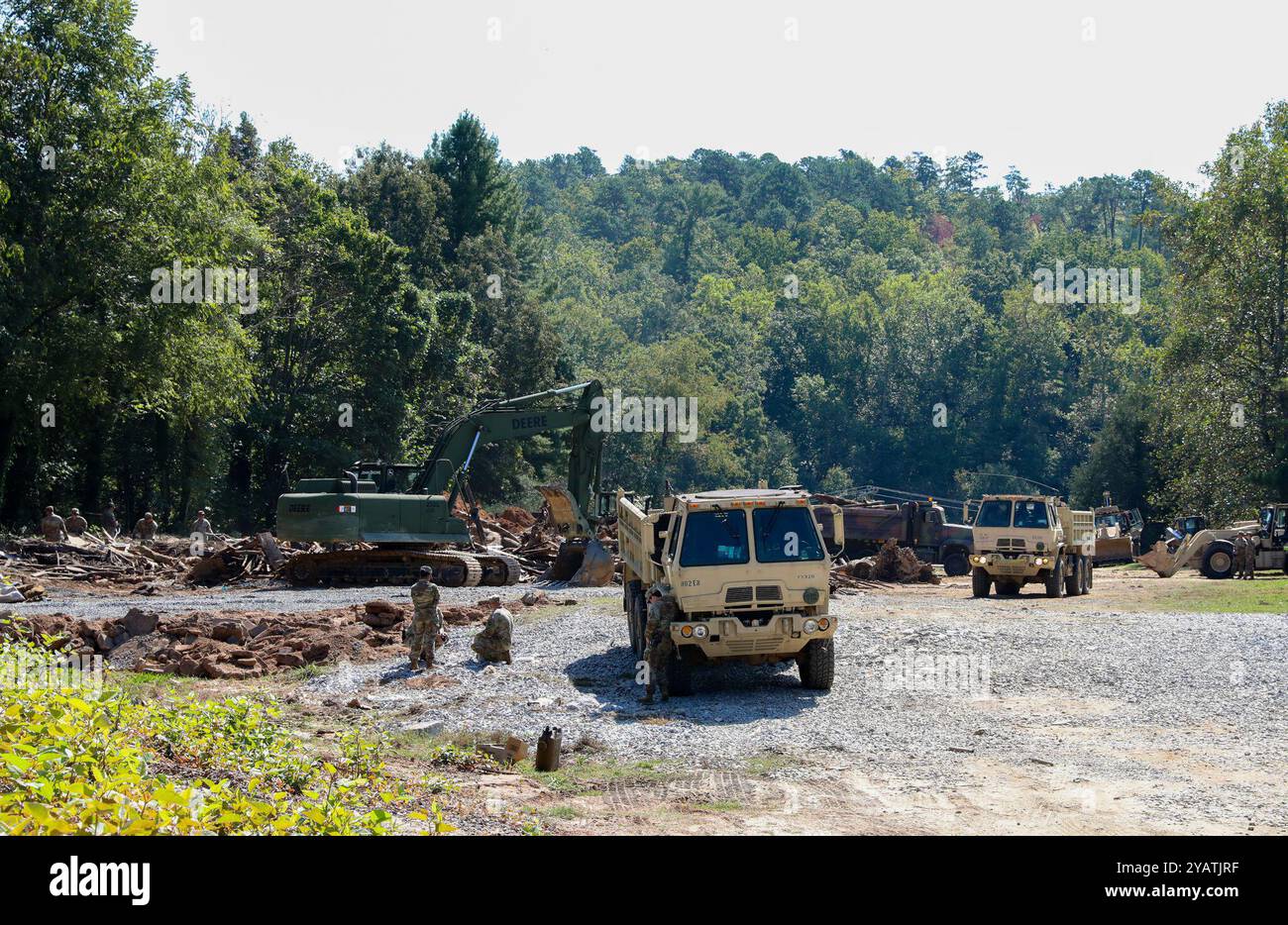North Carolina National Guardsmen assigned to the 130th Maneuver ...
