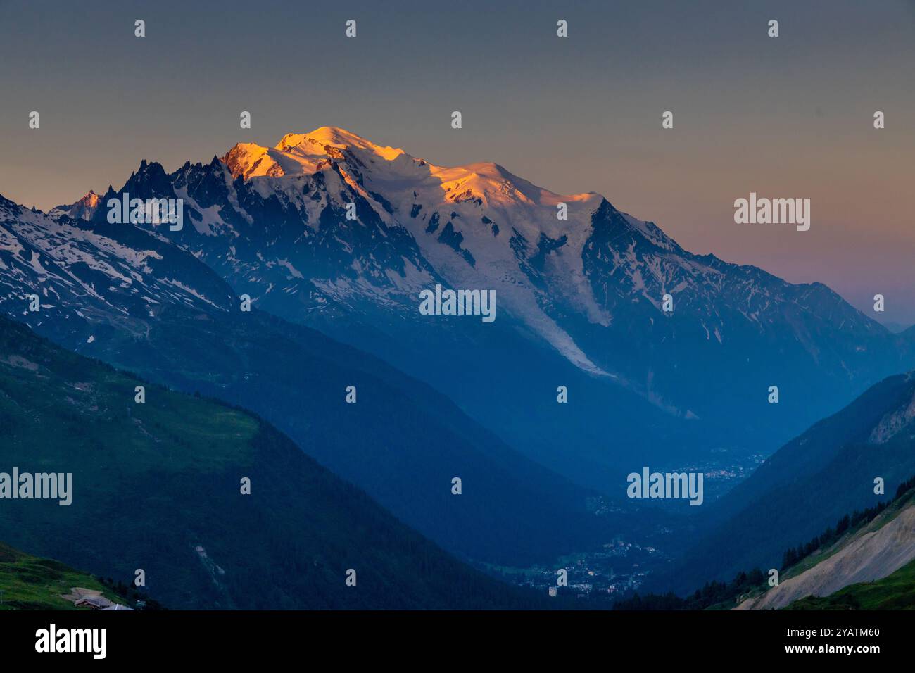 Summit of Montblanc, Monte Bianco the highest mountain peak in Europe ...