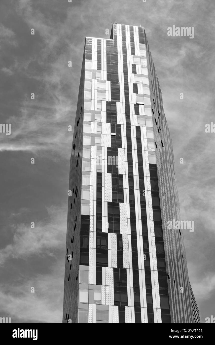 skyscraper in metropolis city. city downtown with skyscraper. office ...