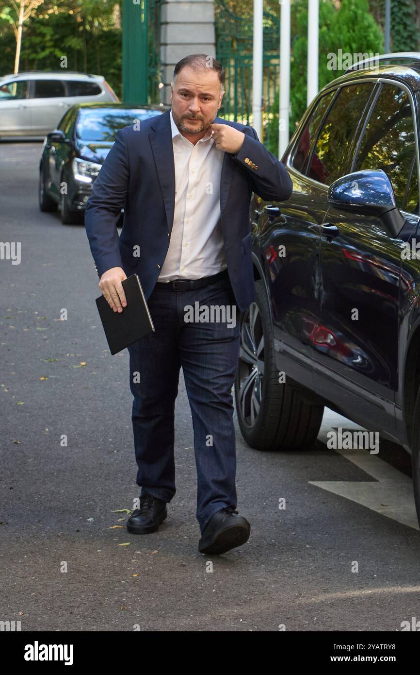 Bucharest, Romania. 15th Oct, 2024: Rares Hopinca, the elected mayor of ...