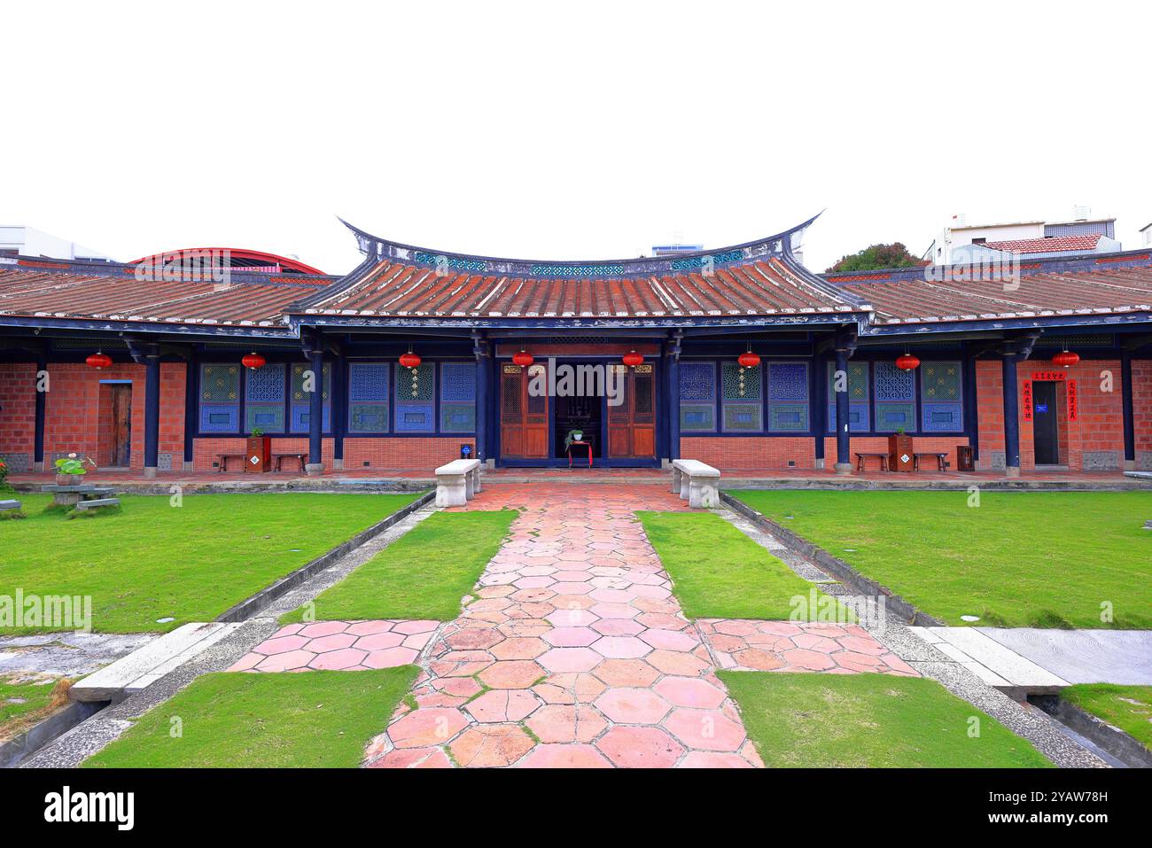 Wufeng Lin family garden with elegant mansion and classic Chinese ...