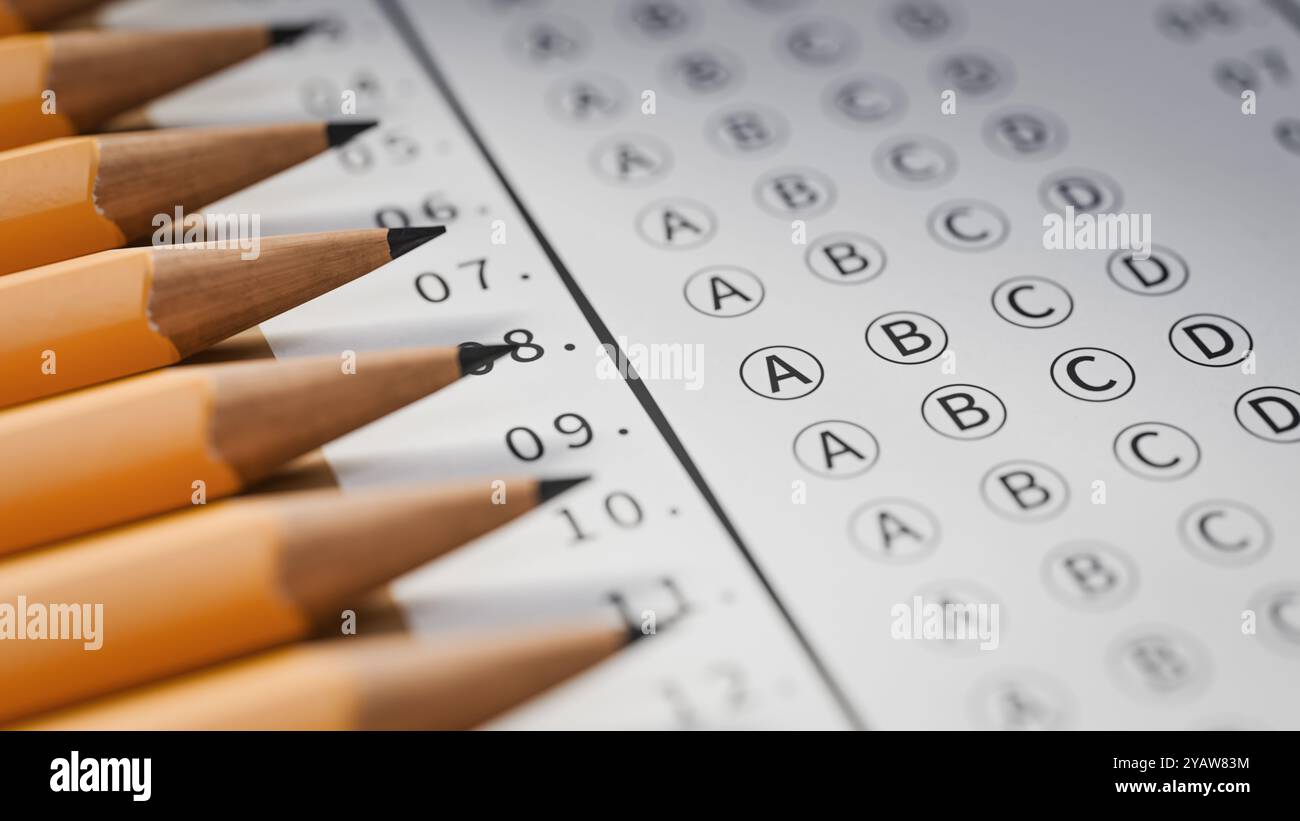 Answer sheet with pencil hi-res stock photography and images - Alamy
