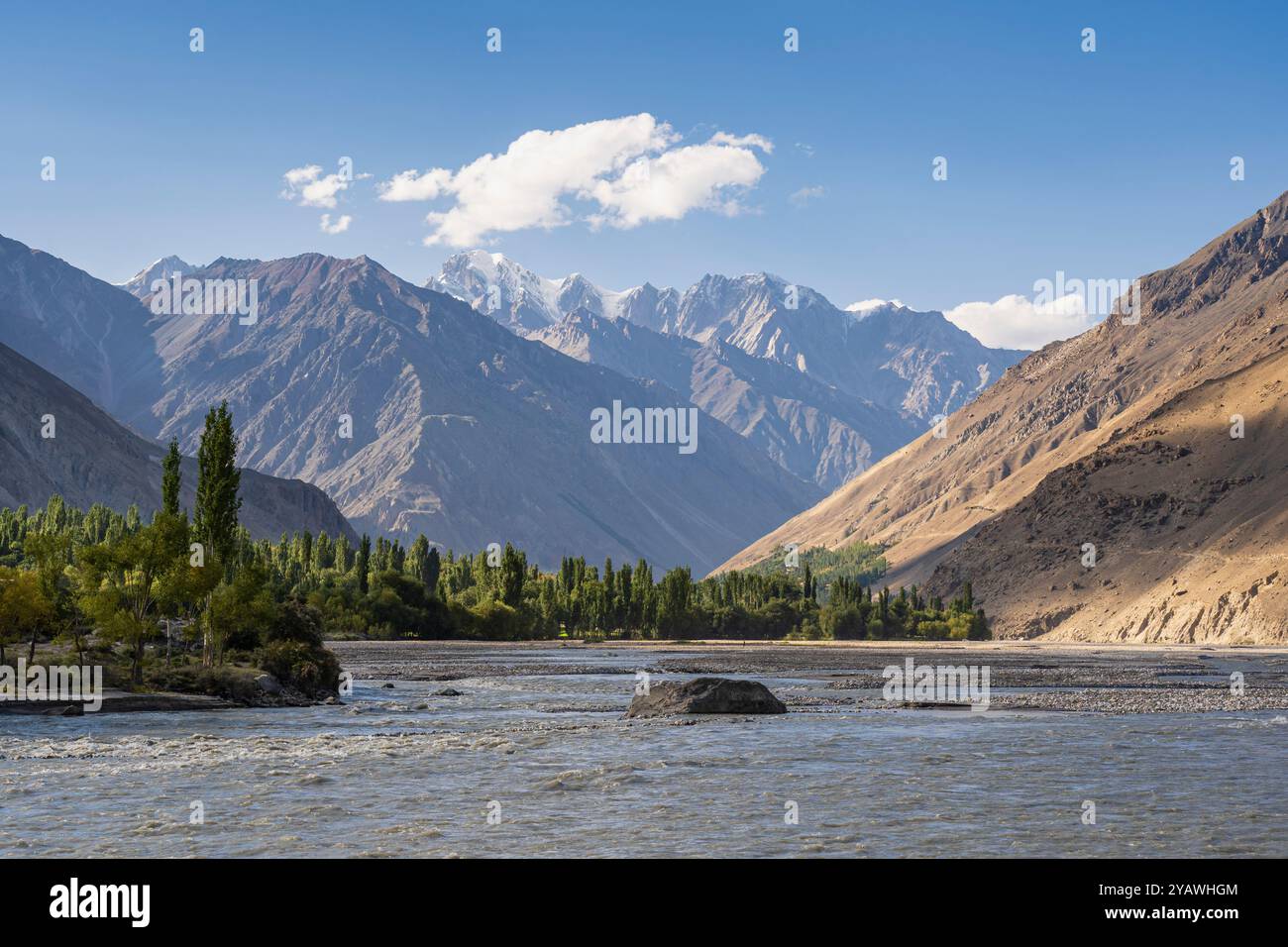 Shigar river hi-res stock photography and images - Alamy
