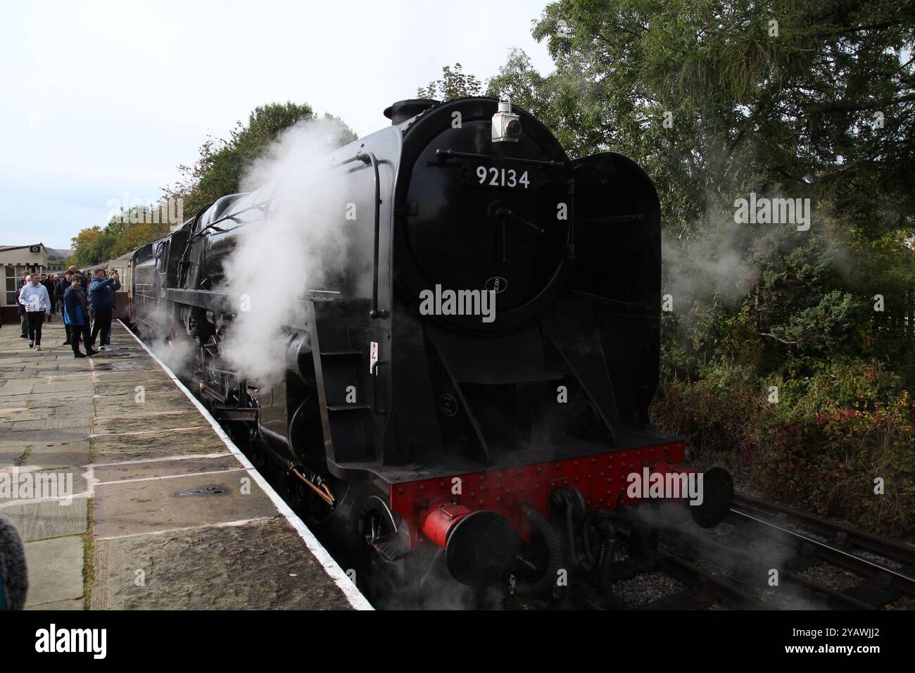 Black steam trains hi-res stock photography and images - Alamy