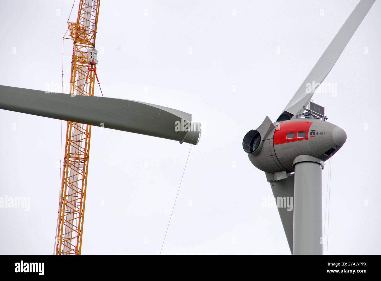 Kran aufbau hi-res stock photography and images - Alamy