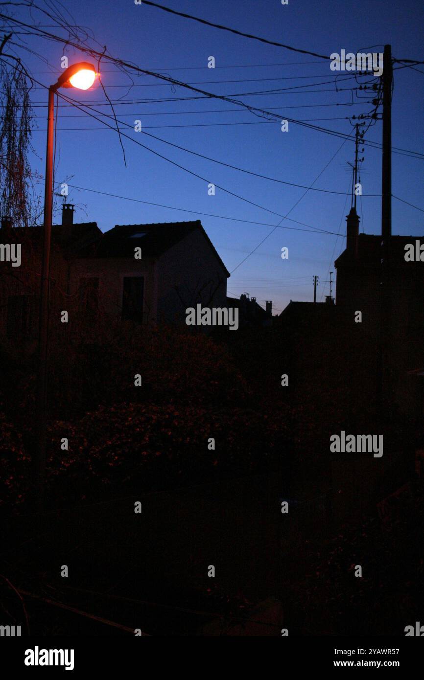 Poor housing estate lighting hi-res stock photography and images - Alamy