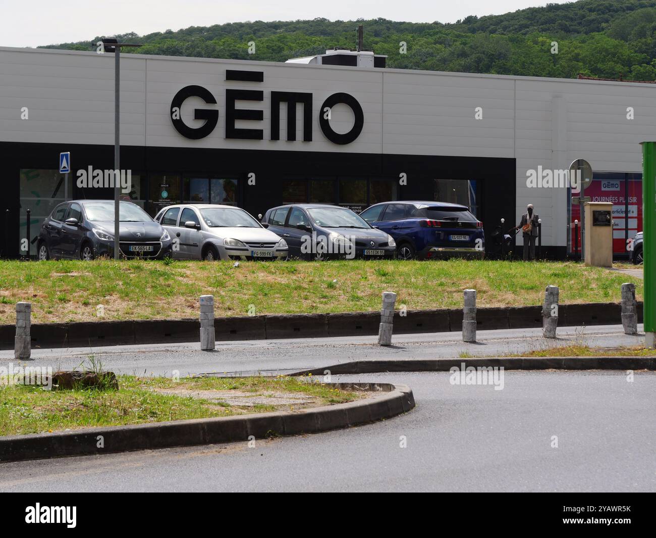 Gemo hi-res stock photography and images - Alamy