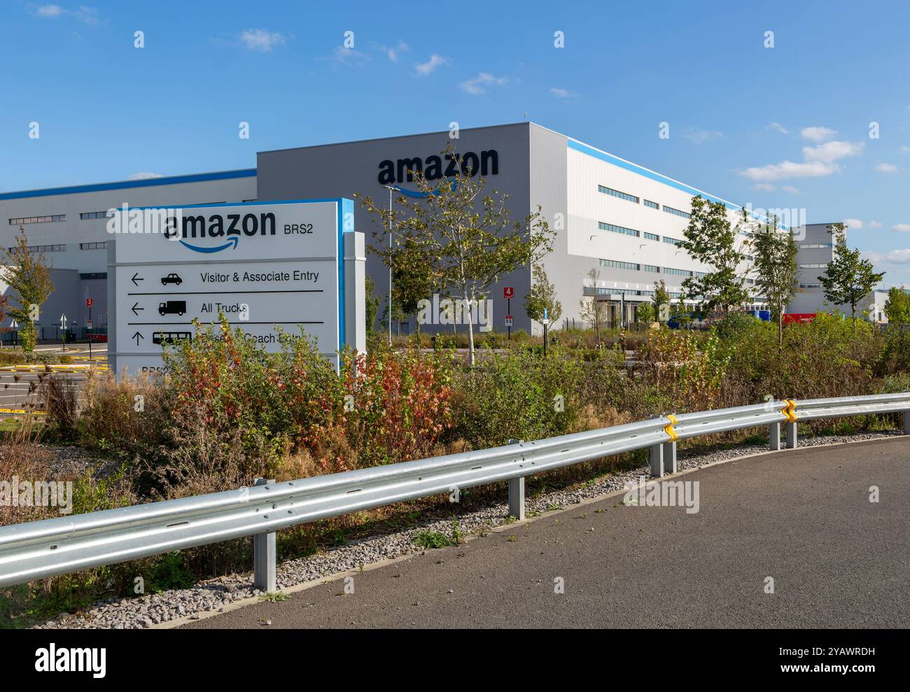 Amazon Fulfilment centre BRS2, warehousing and distribution building ...