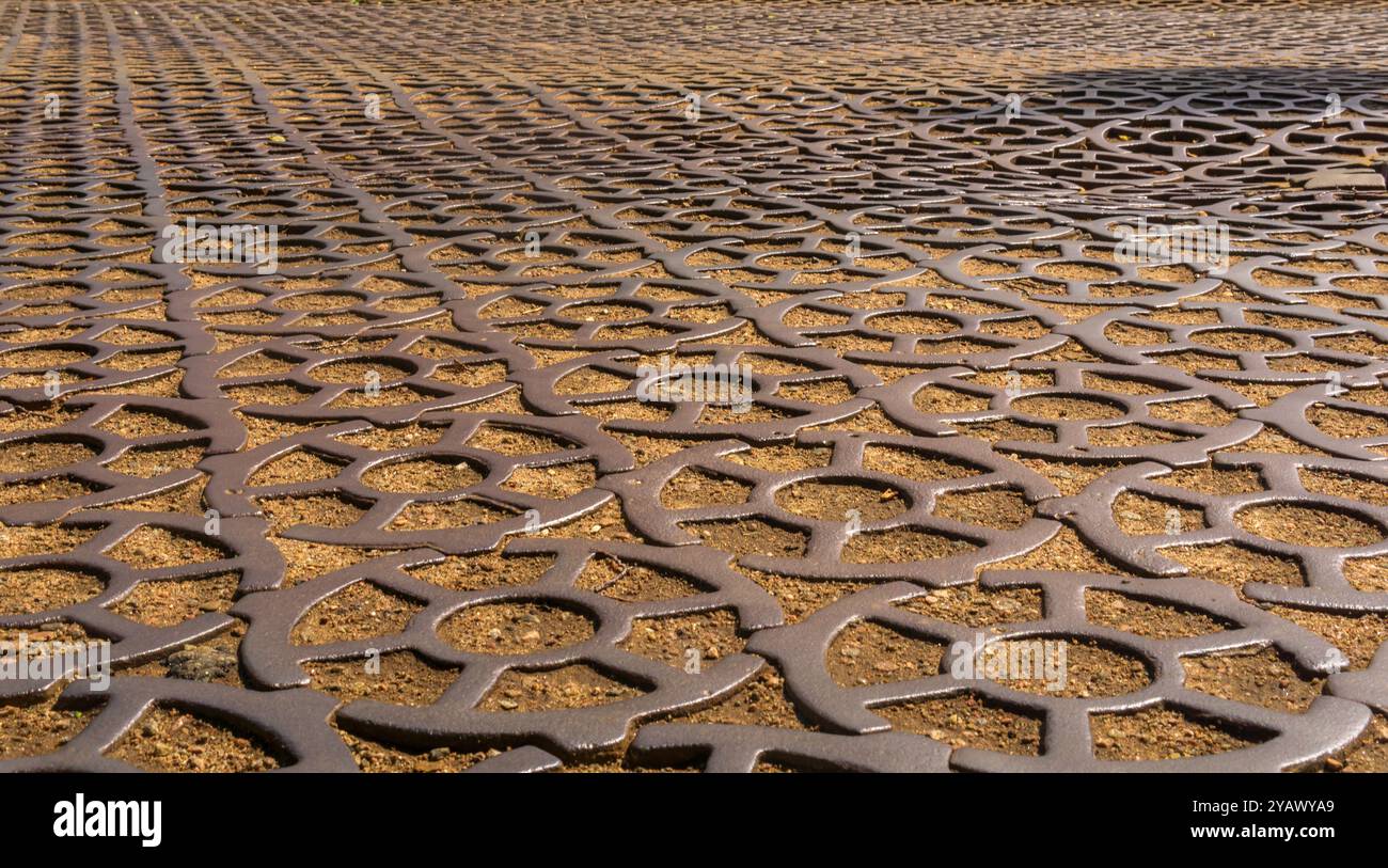 Cast iron blocks hi-res stock photography and images - Alamy