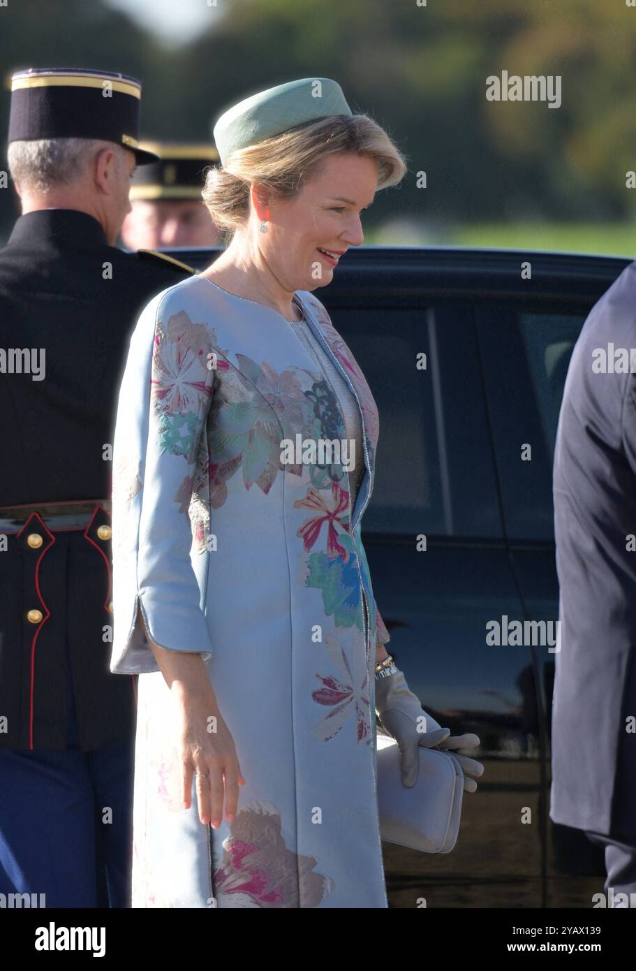 Chantilly, France. 16th Oct, 2024. Queen Mathilde of Belgium arrives at ...