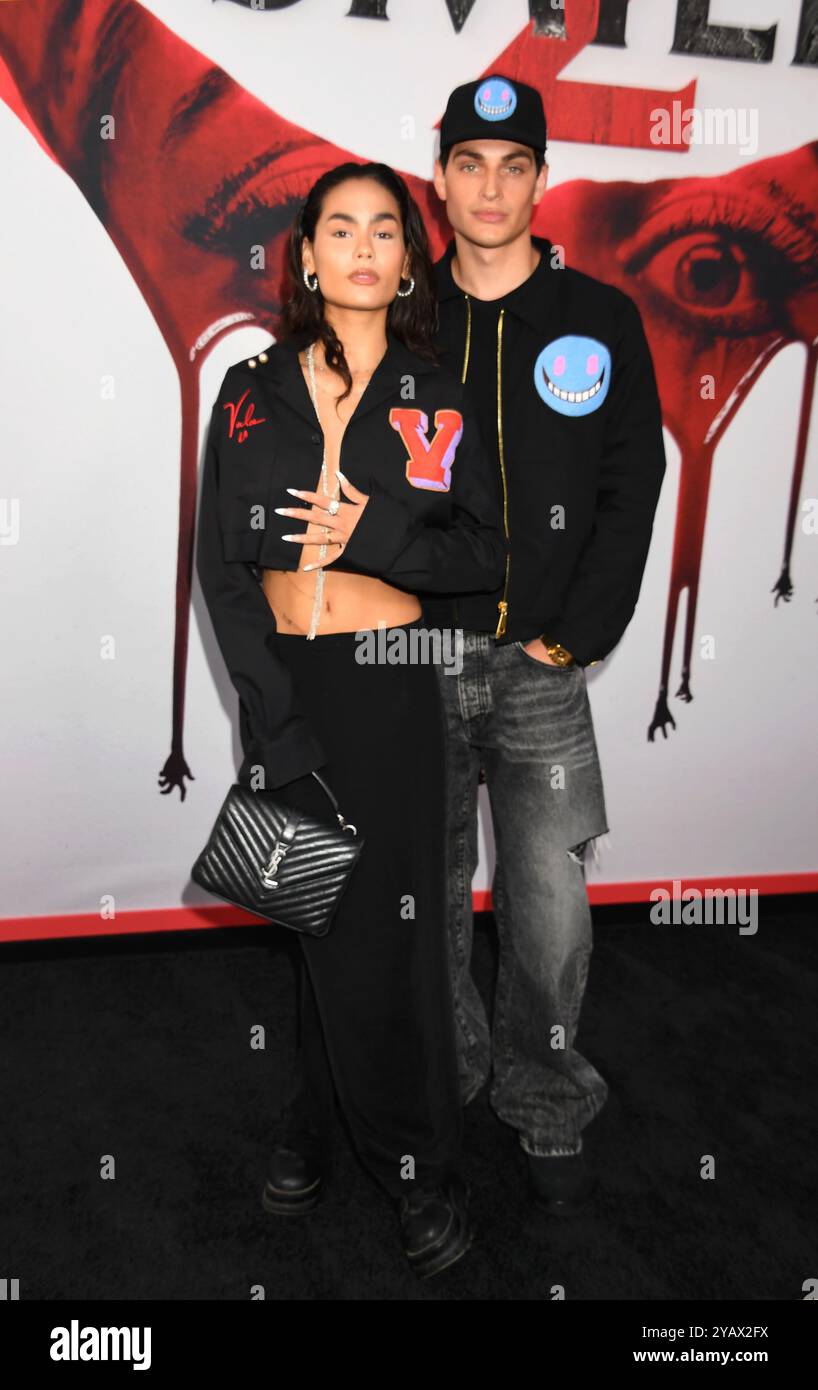 LOS ANGELES, CALIFORNIA - OCTOBER 14: (L-R) Tehyaand Cameron Porras ...