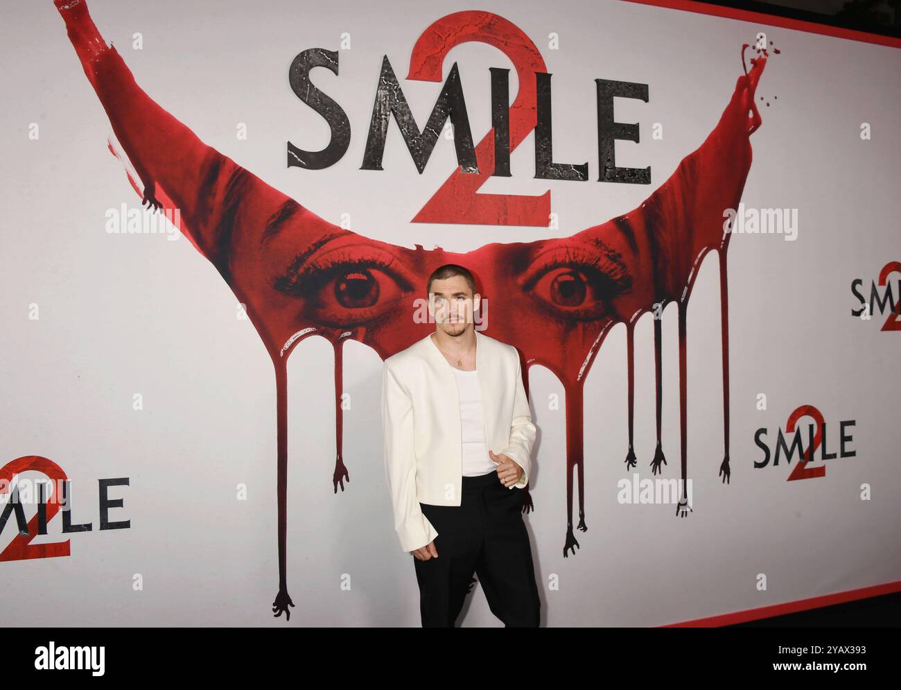 LOS ANGELES, CALIFORNIA - OCTOBER 14: Kyle Gallner attends the Global ...