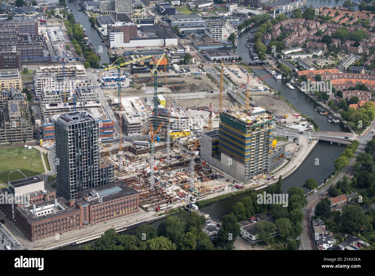 Overview of urban development on the north quay of the IJ in Amsterdam ...