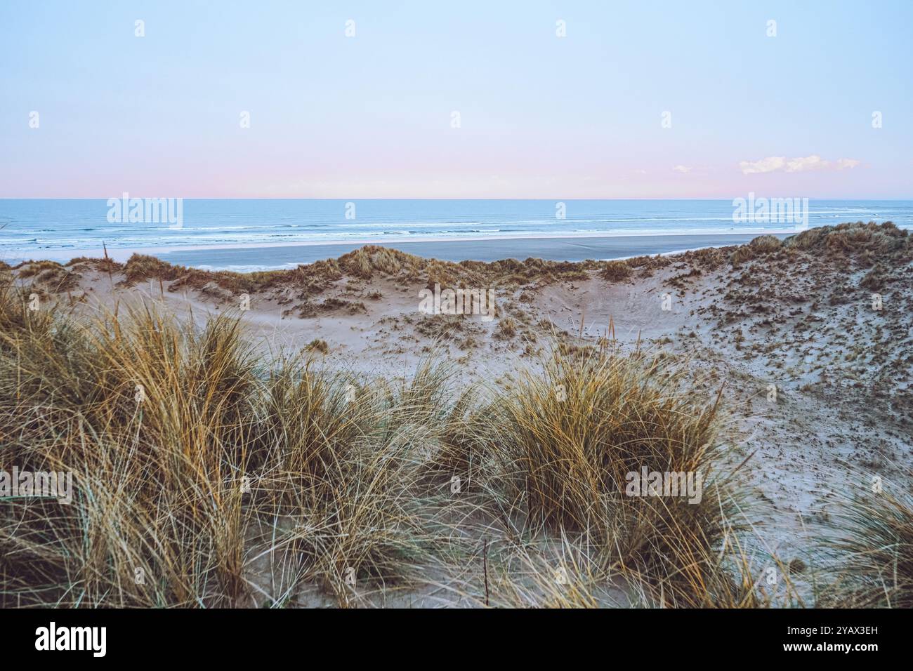 Ynyslas beach hi-res stock photography and images - Alamy