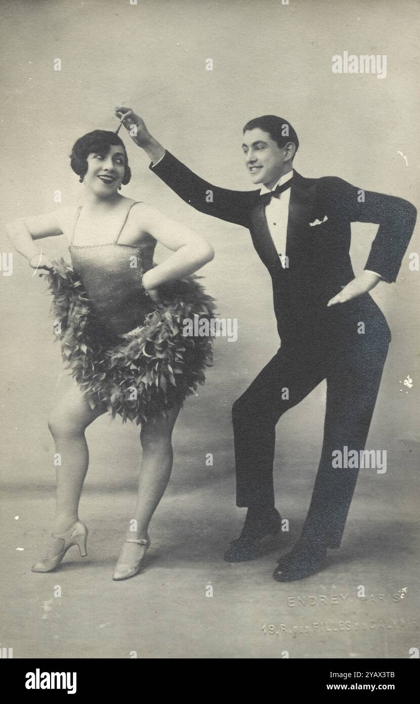 Old dancer photo hi-res stock photography and images - Alamy