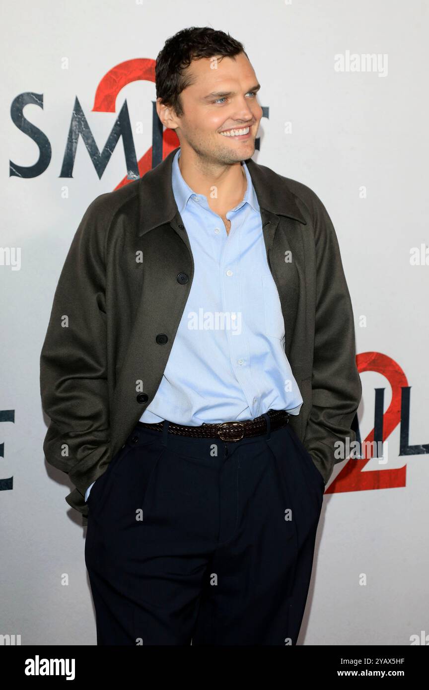 Ray Nicholson bei der Premiere des Kinofilms 'Smile 2' im Paramount ...