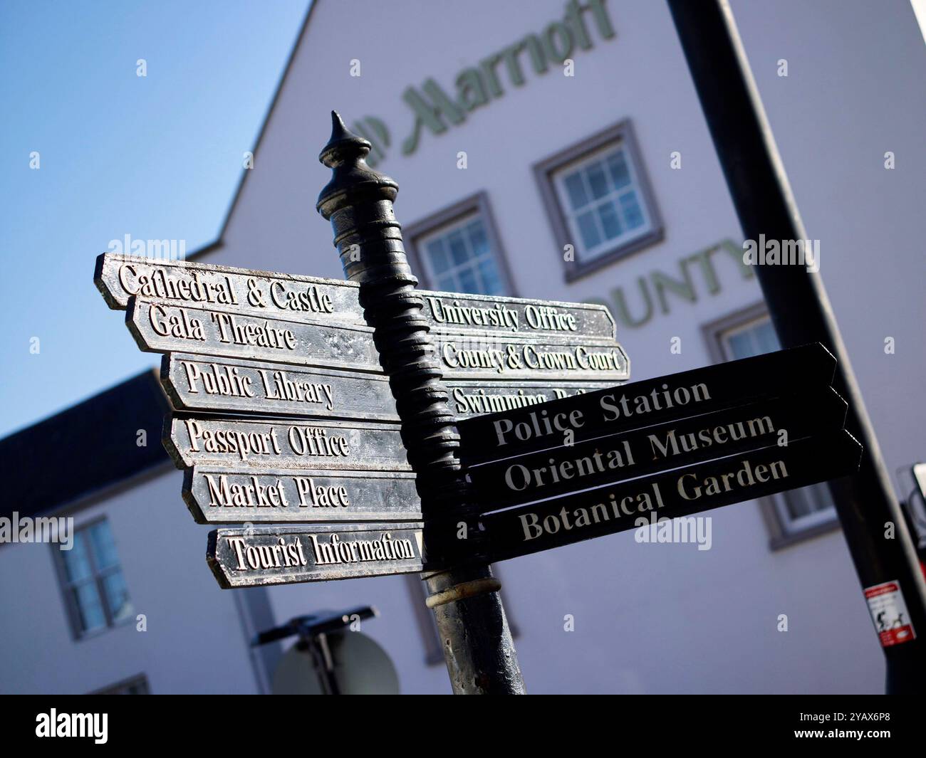 Direction finger posts hi-res stock photography and images - Alamy