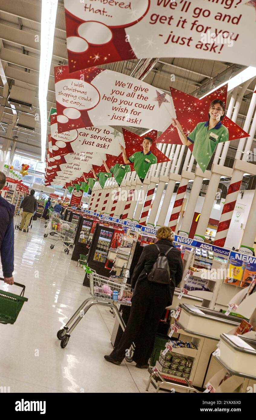 Asda Superstore at Chesser, Edinburgh, Scotland in 2003 Stock Photo - Alamy