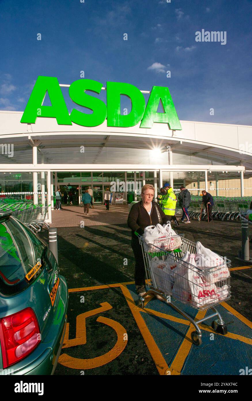 Asda Superstore at Chesser, Edinburgh, Scotland in 2003 Stock Photo - Alamy