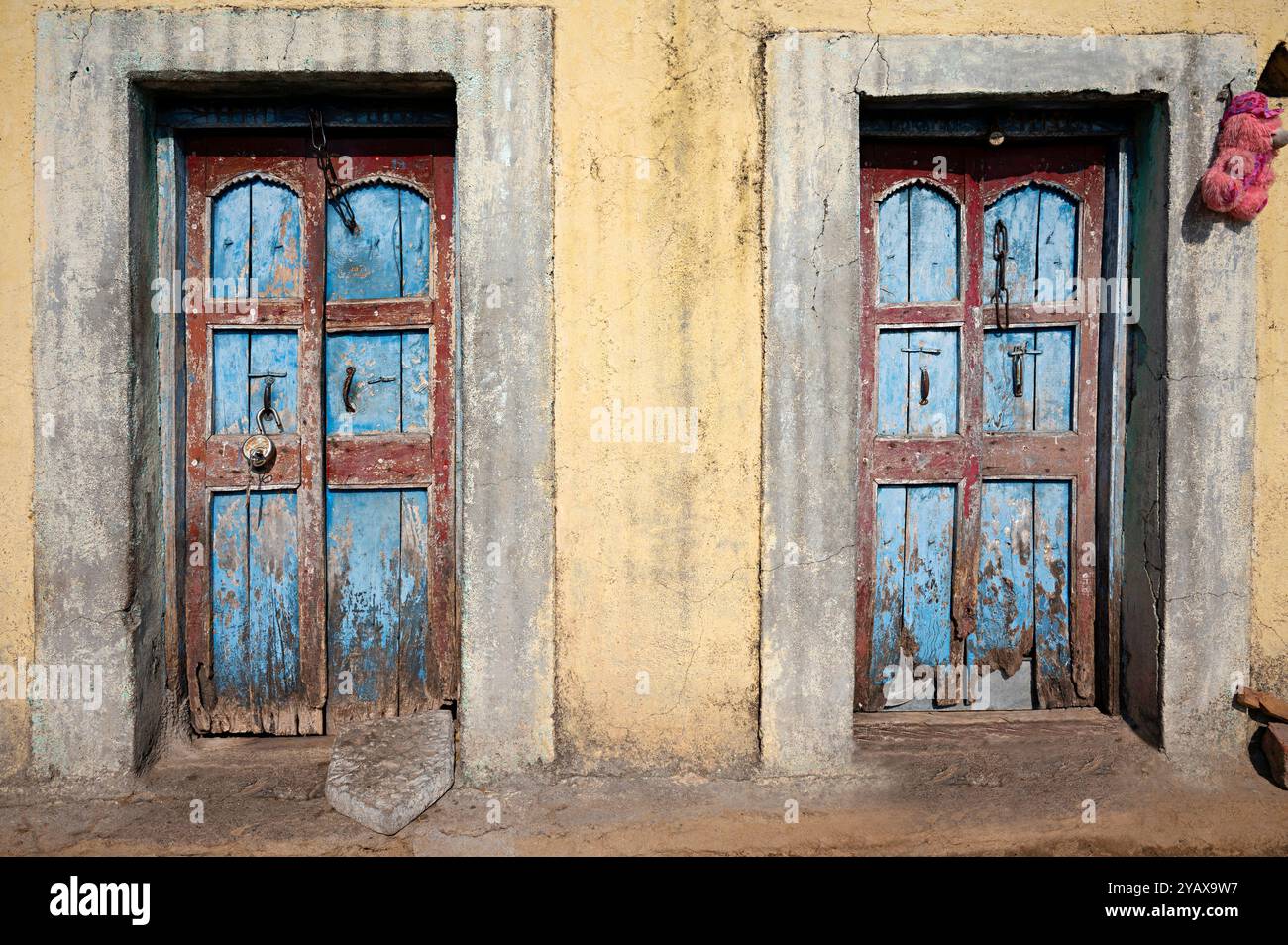 Palasdev village hi-res stock photography and images - Alamy
