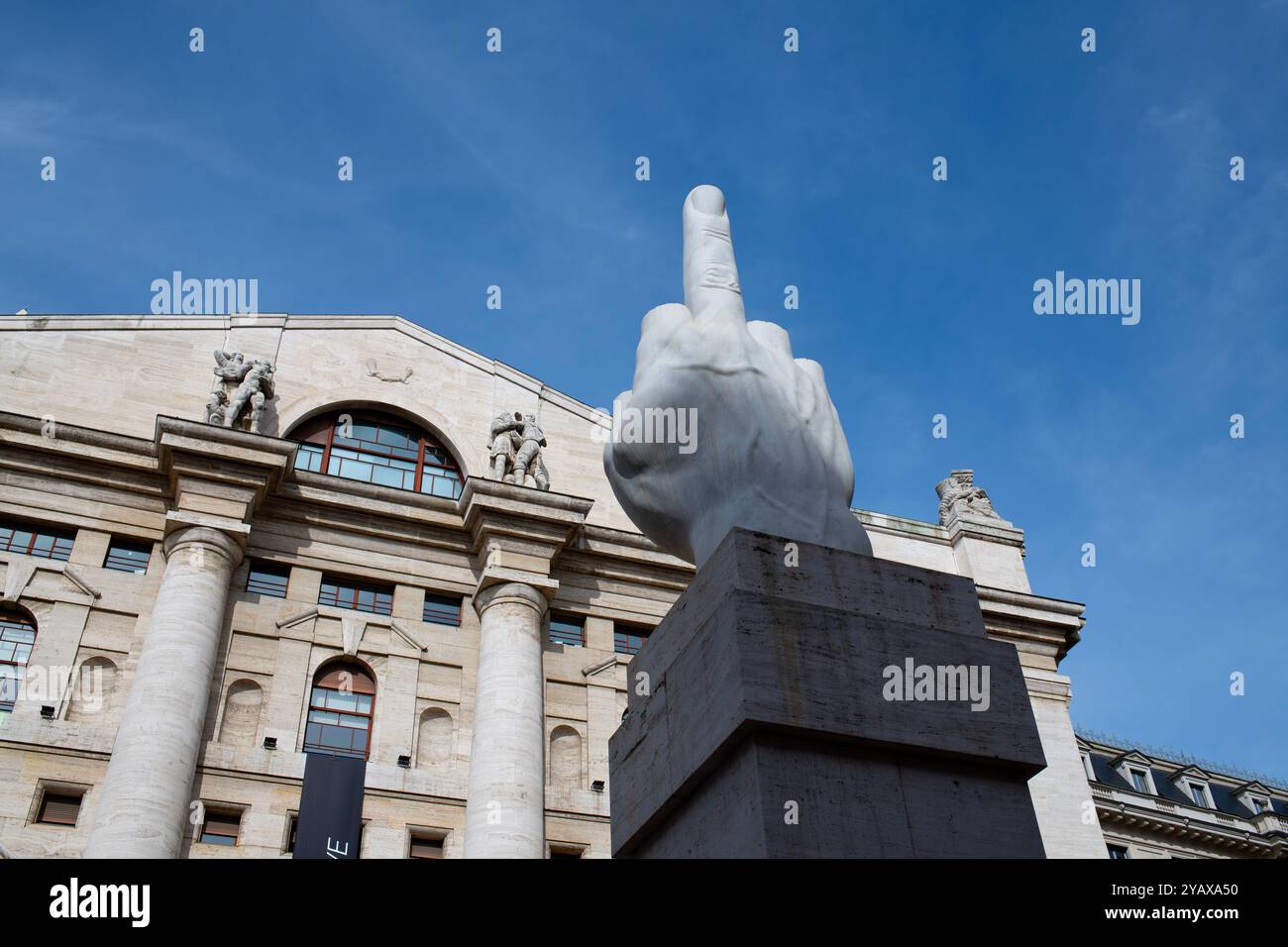 Middle finger hi-res stock photography and images - Alamy