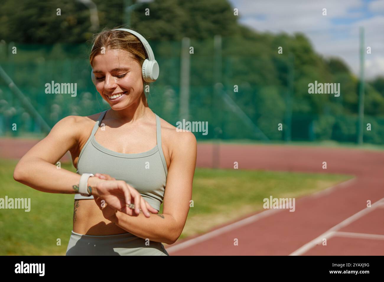 Routine tracking hi-res stock photography and images - Alamy