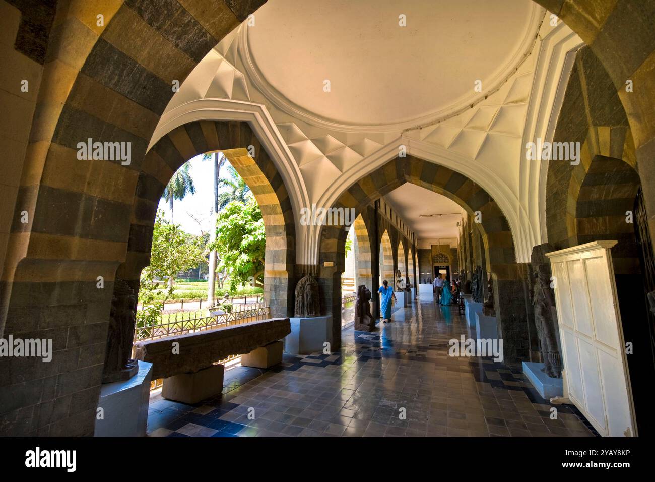 Chhtrapati Shivaji Maharaj Vastu Sangrahalaya, Prince of Wales Museum ...