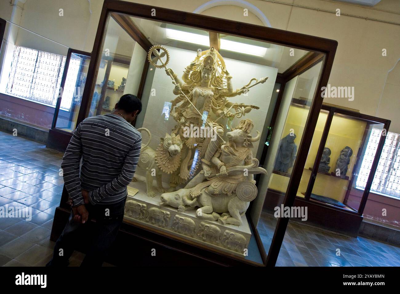 Chhtrapati Shivaji Maharaj Vastu Sangrahalaya, Prince of Wales Museum ...