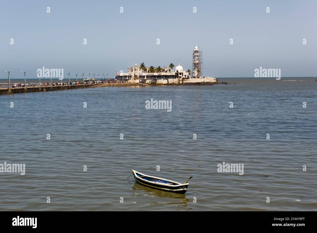 Haji Ali Mosque, Mumbai, India Stock Photo - Alamy