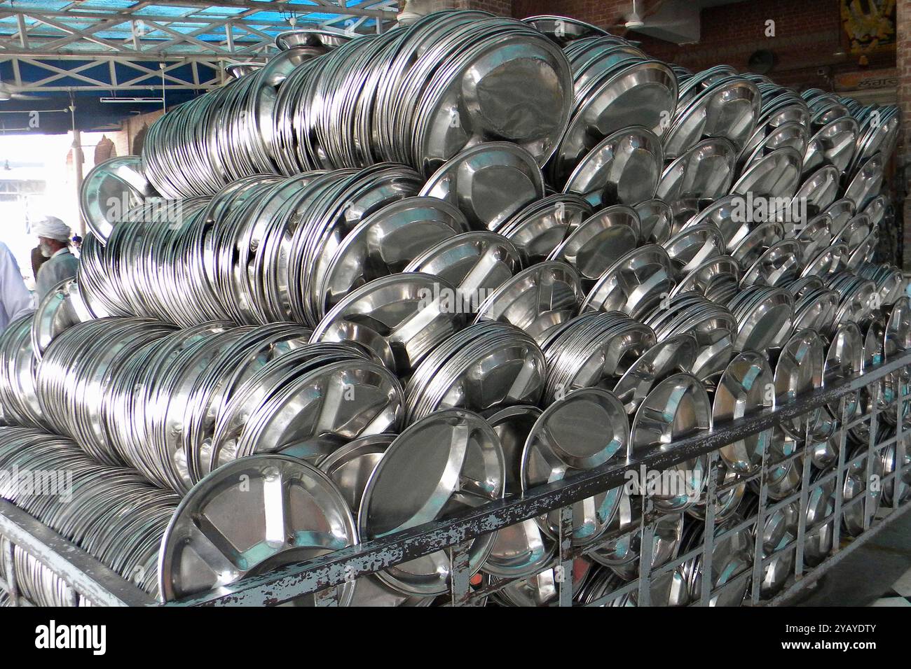 Indian trays hi-res stock photography and images - Alamy