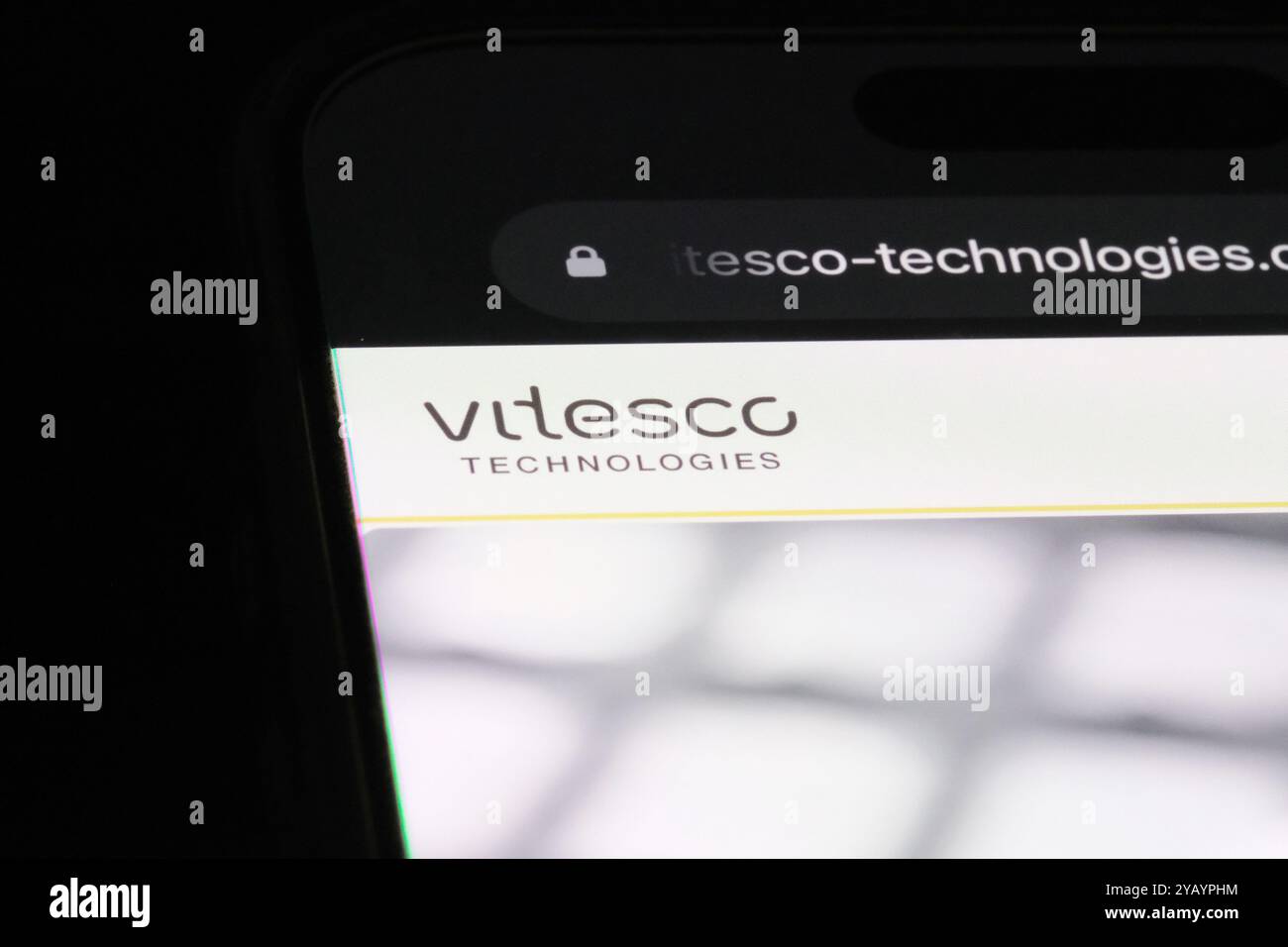 Technologies logo hi-res stock photography and images - Alamy