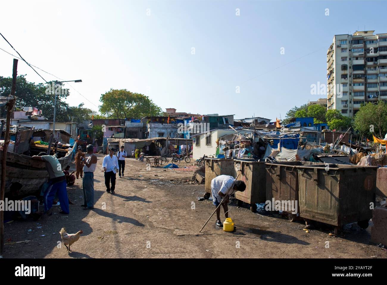 Poor area near Colaba, Mumbai, India Stock Photo - Alamy