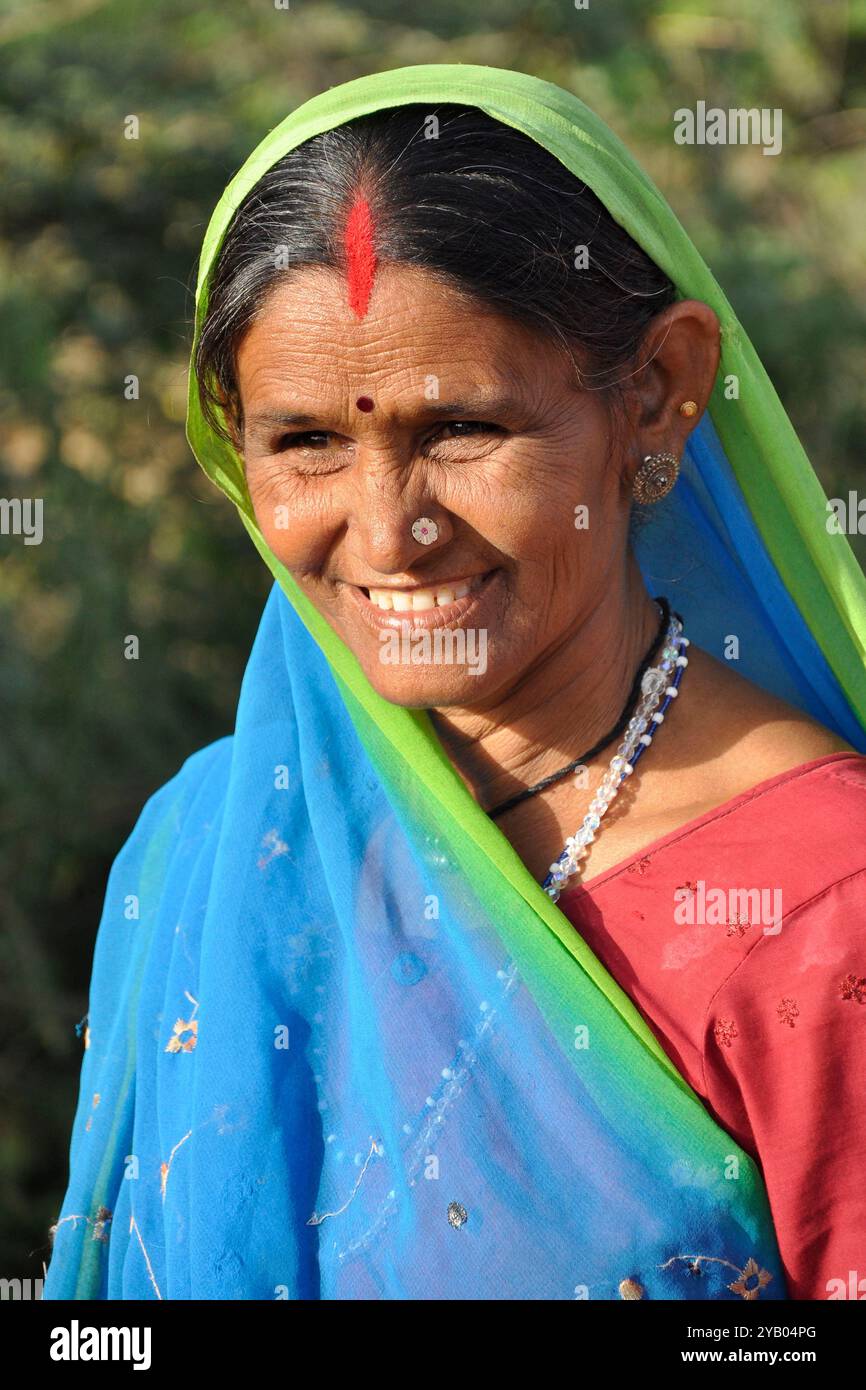 India, Gujarat, Rann of Kutch, Mengal tribe, woman Stock Photo - Alamy
