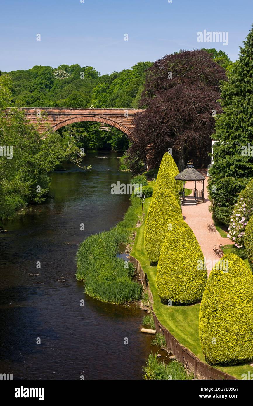 The bridge of River Doon, Ayrshire, Scotland Stock Photo - Alamy