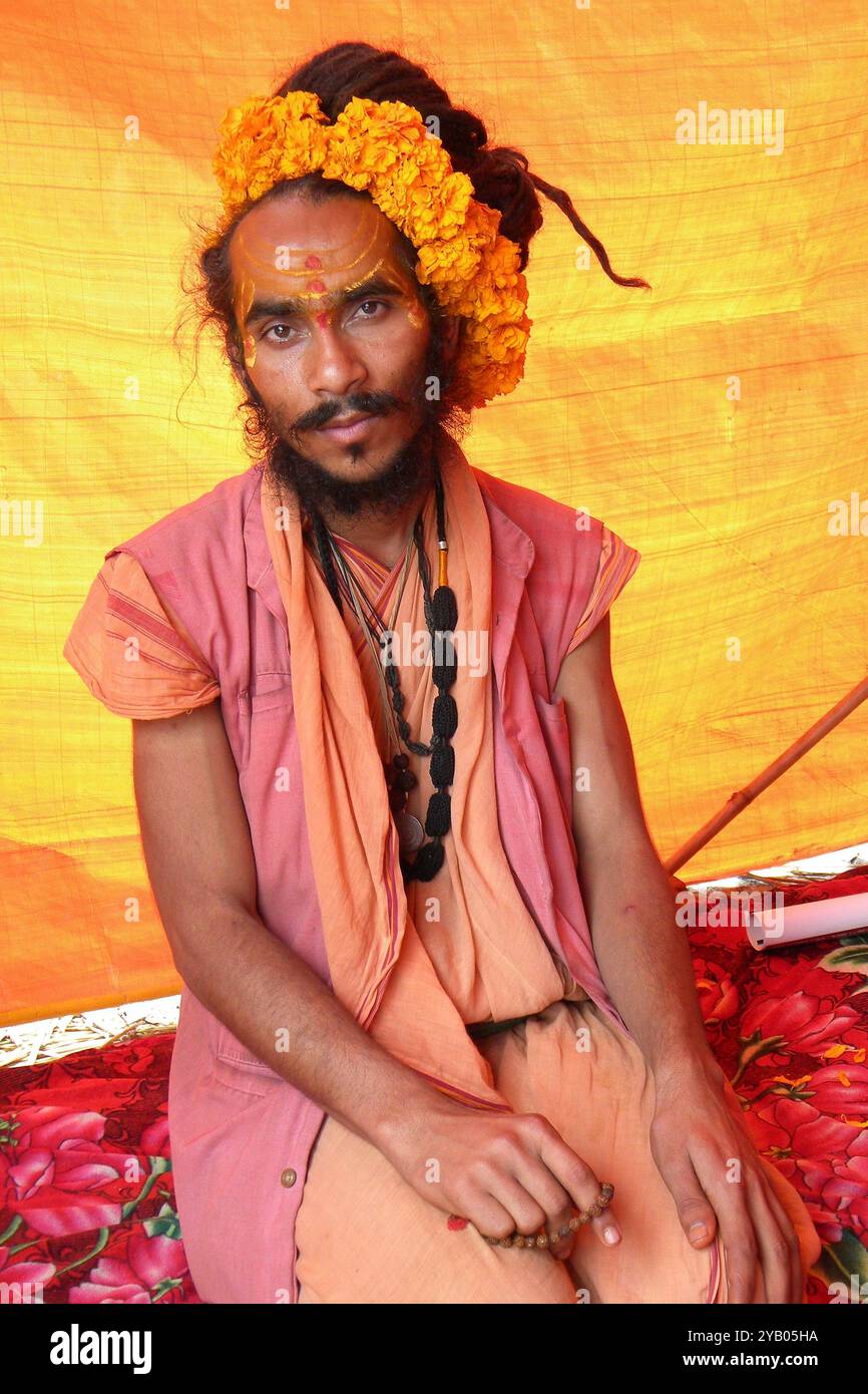 Indian naga sadhu hi-res stock photography and images - Alamy