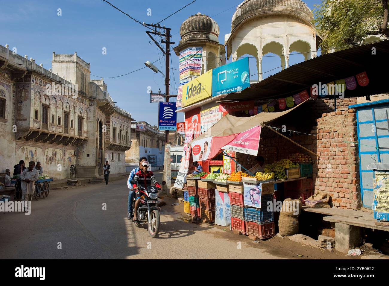 Daily of india hi-res stock photography and images - Alamy