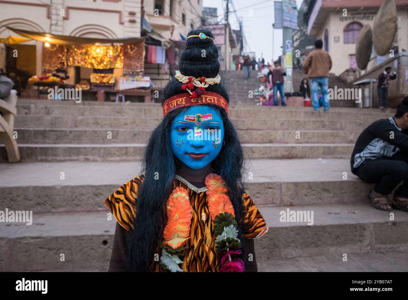 India, Varanasi, girl Stock Photo - Alamy