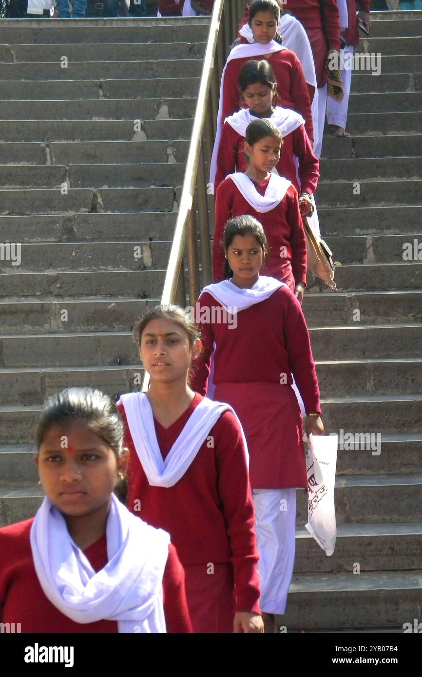 India, Bihar, Bodhgaya, girls Stock Photo - Alamy