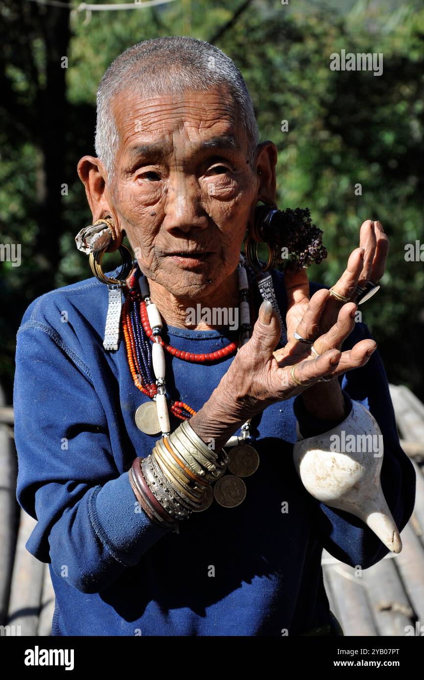 India, Arunachal Pradesh, Tirap region, Khonsa, Nocte tribe woman Stock ...