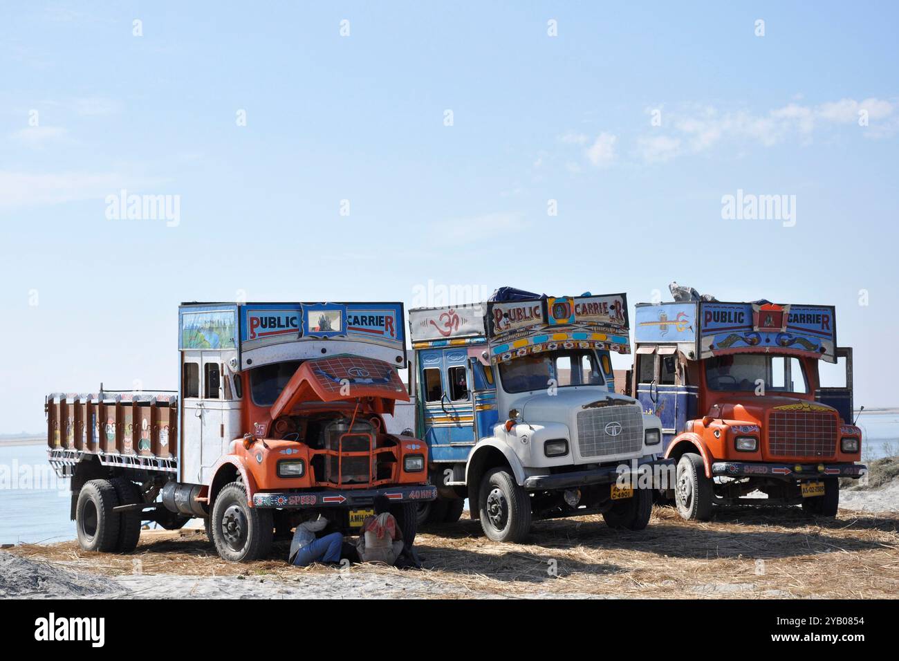 India assam trucks hi-res stock photography and images - Alamy