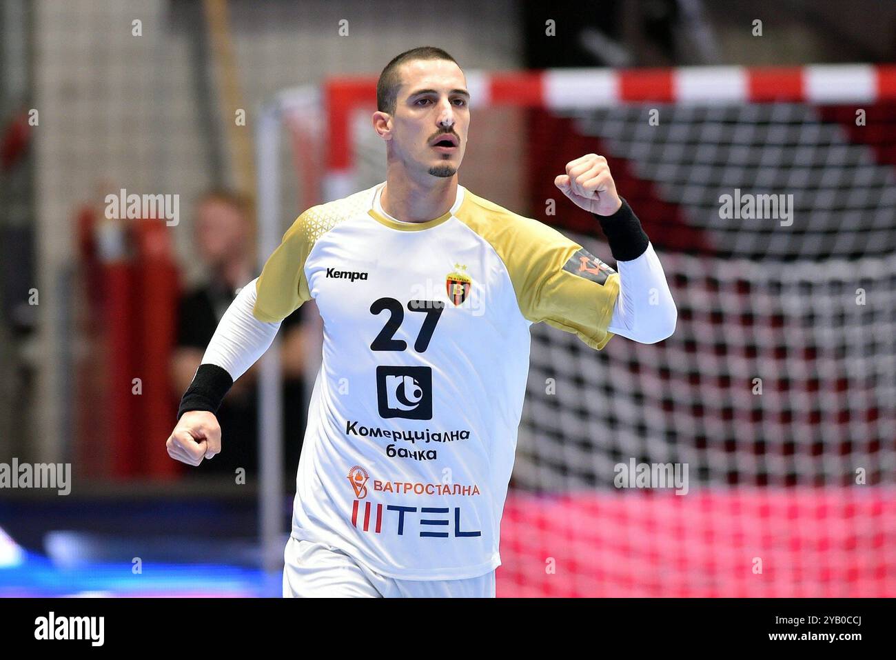 Jubel bei Marko Srdanovic (RK Vardar Skopje #27) , GER, MT Melsungen ...