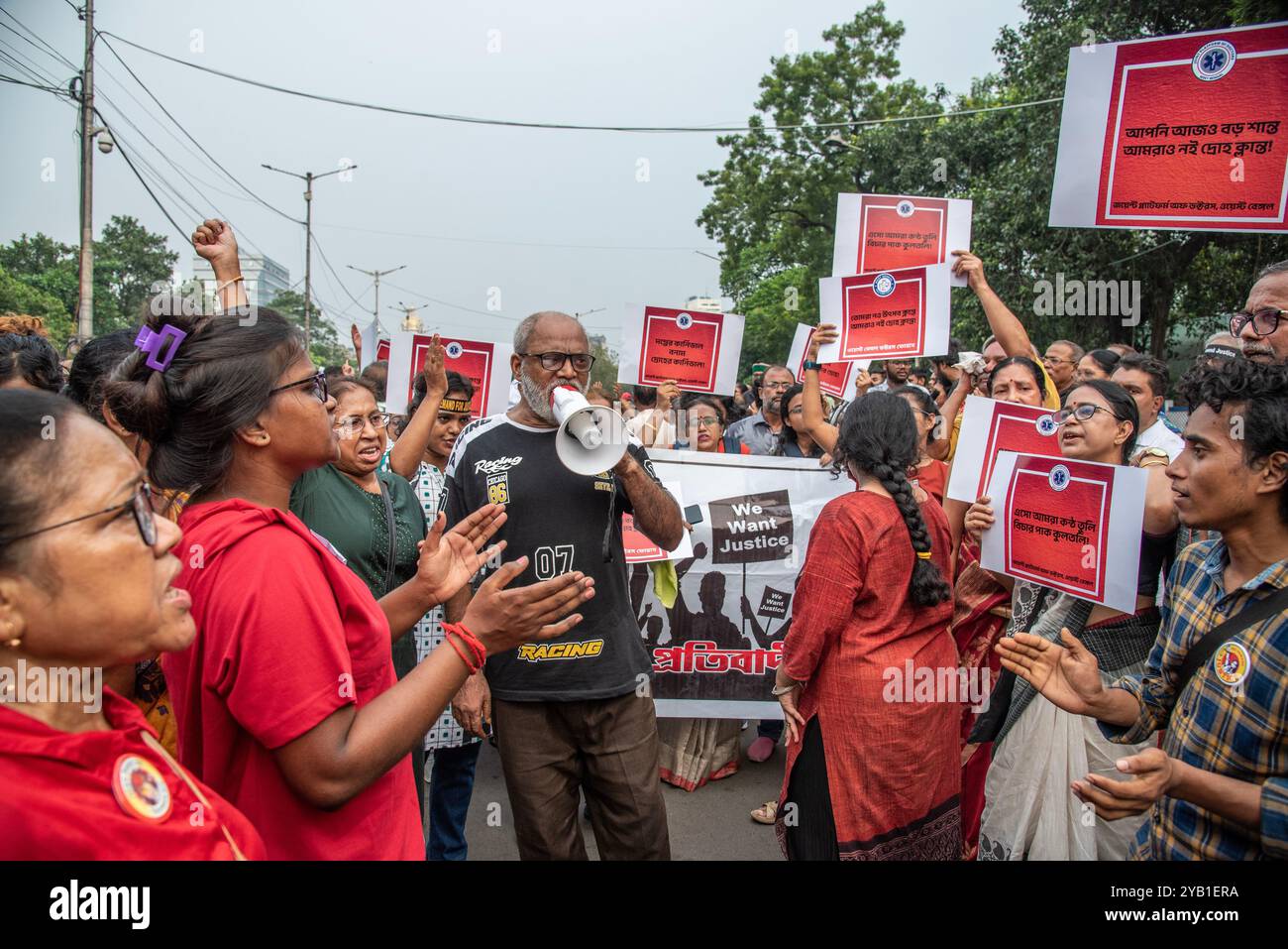 Kolkata, India. 16th Oct, 2024. Kolkata witnessed unprecedented never ...