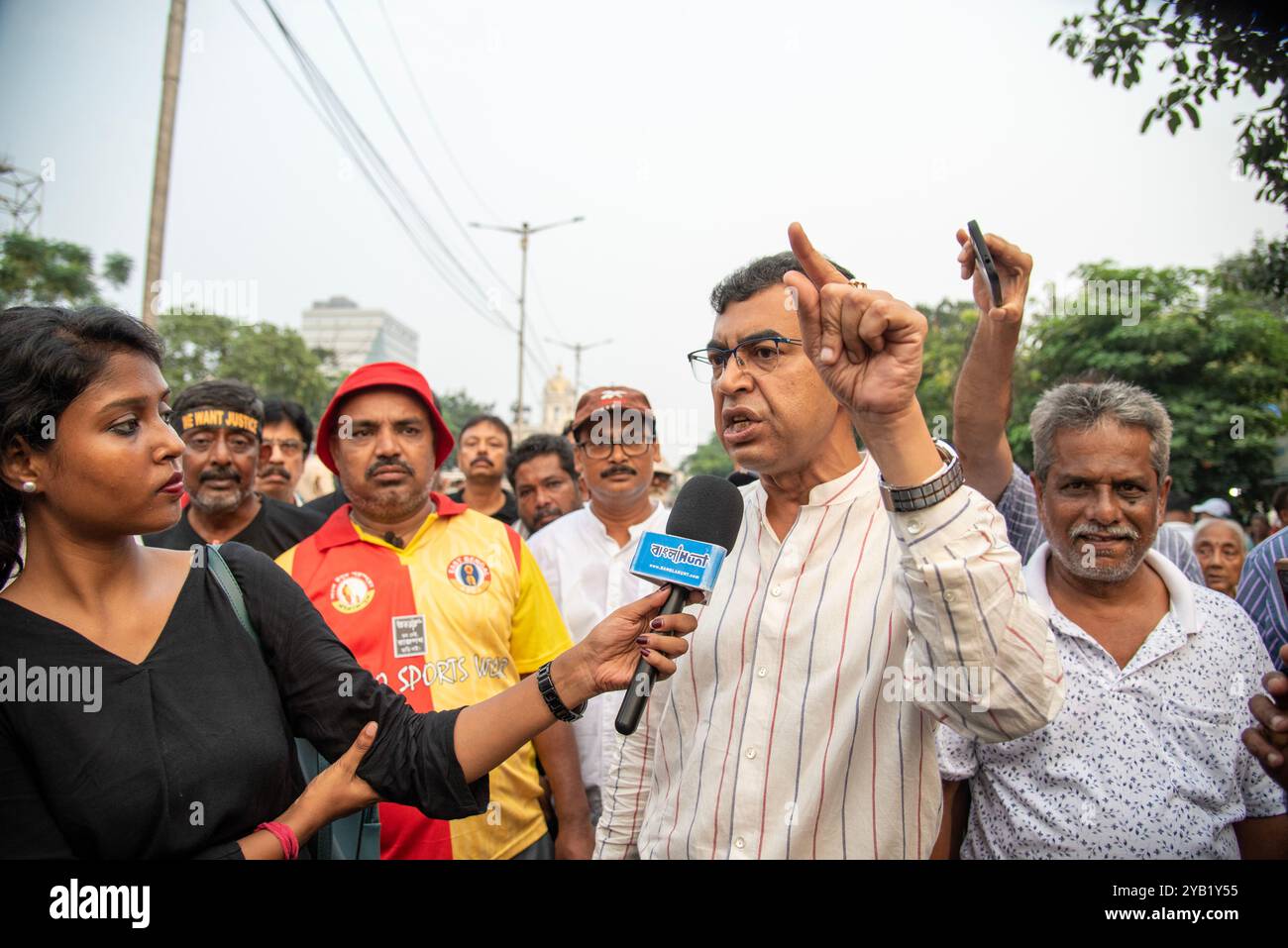 Kolkata, West Bengal, India. 16th Oct, 2024. Kolkata witnessed ...