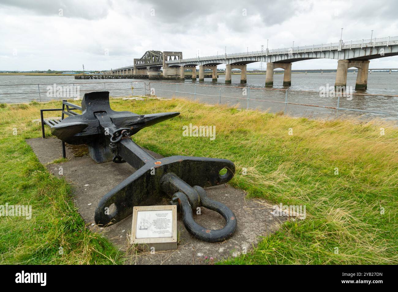 Kincardine anchor memorial hi-res stock photography and images - Alamy