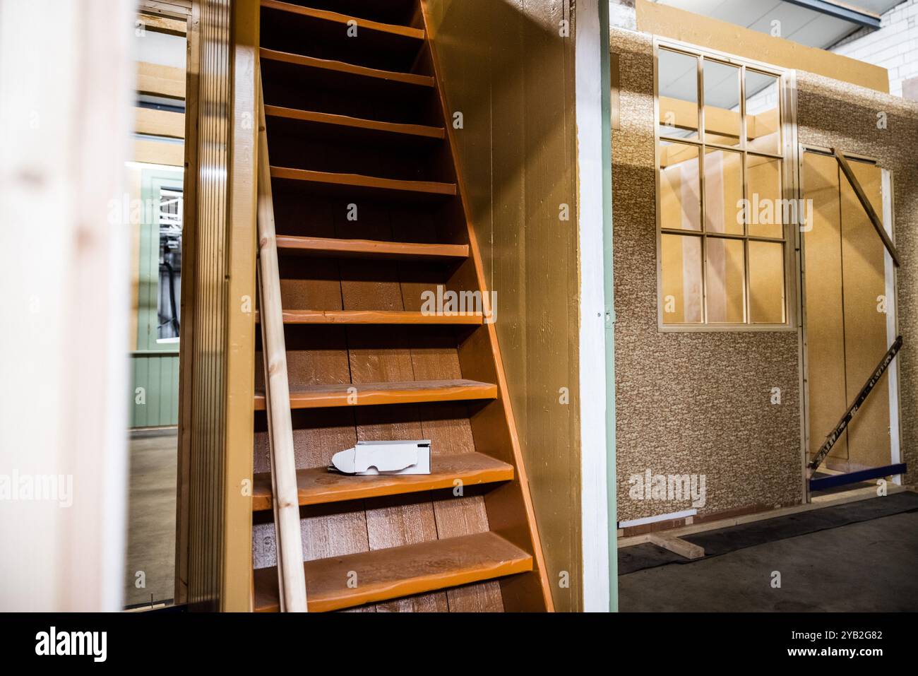 ERP - An under construction replica of the Secret Annex. The house in ...