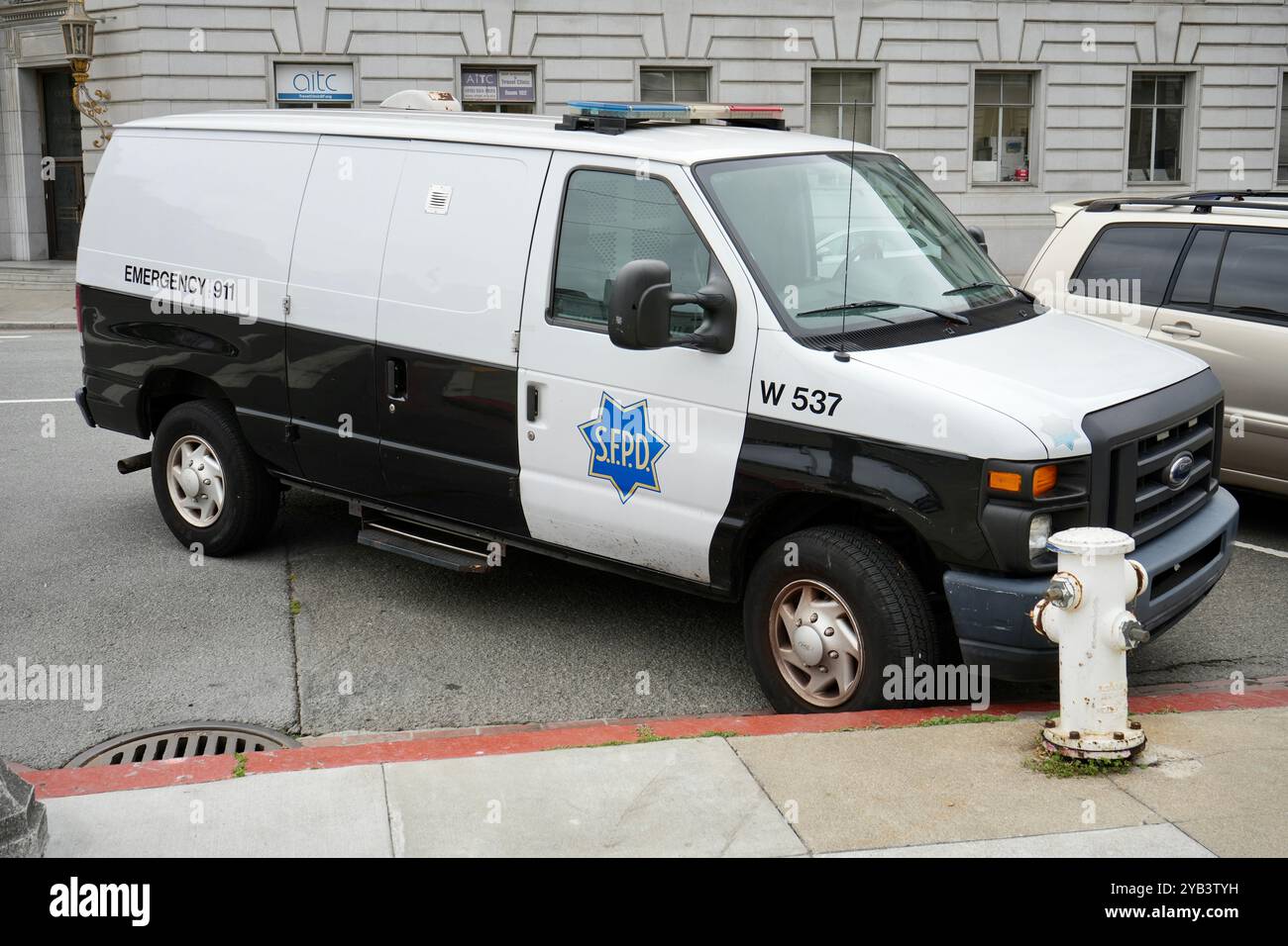 Sfpd police car hi-res stock photography and images - Alamy