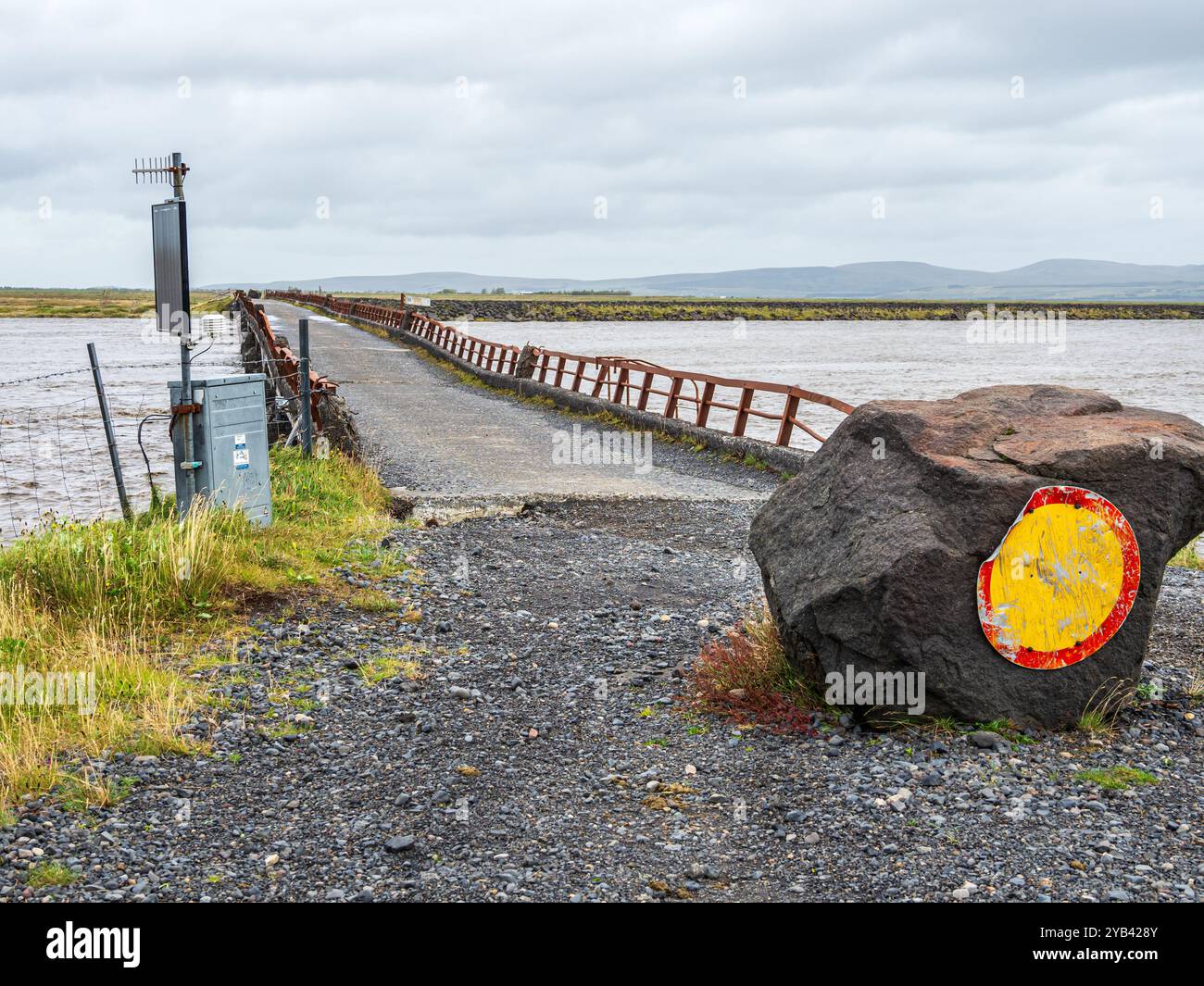 Historic bridge of ring road no. 1, crossing river Markarfljot ...