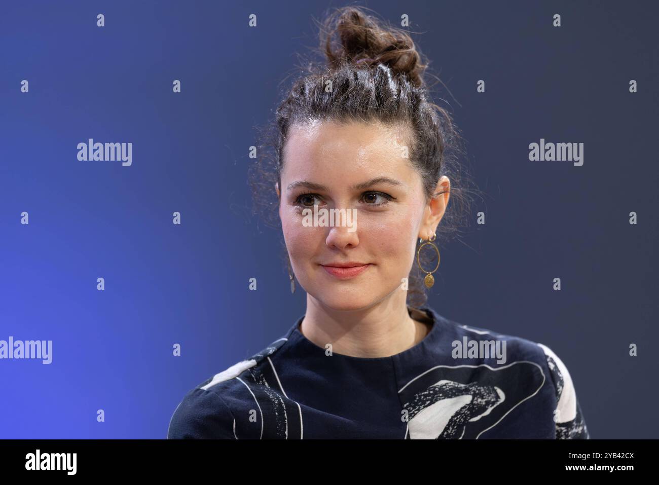 Buchmesse Frankfurt 2024 Maria Bidian stellt auf der ARD/ZDF/3Sat Bühne ...